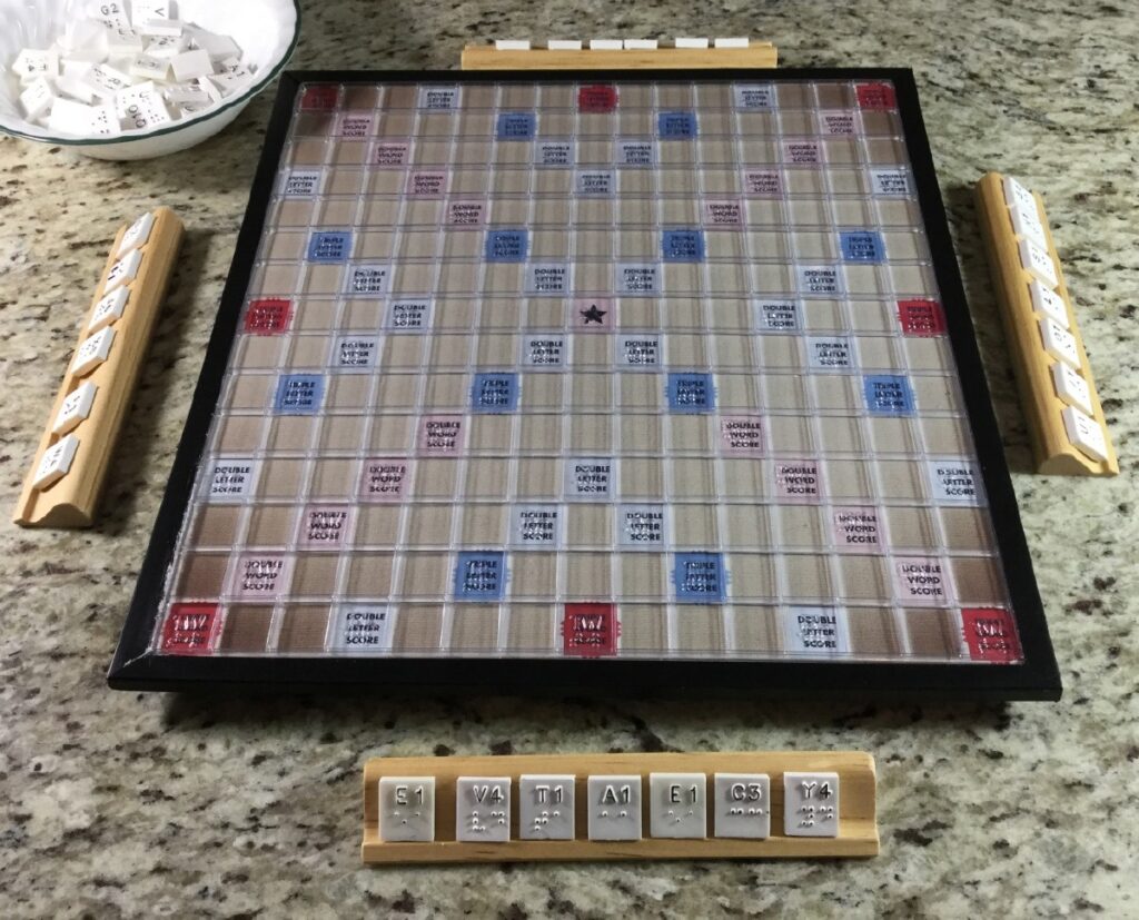 Juego de mesa Scrabble con Braille para personas con Baja visión ciegos ...